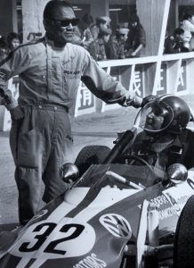 Teddy Yip - Revista Macau